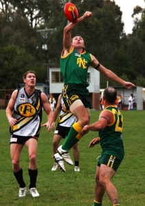 Lexton win exciting tussle with Navarre - Maryborough Castlemaine ...